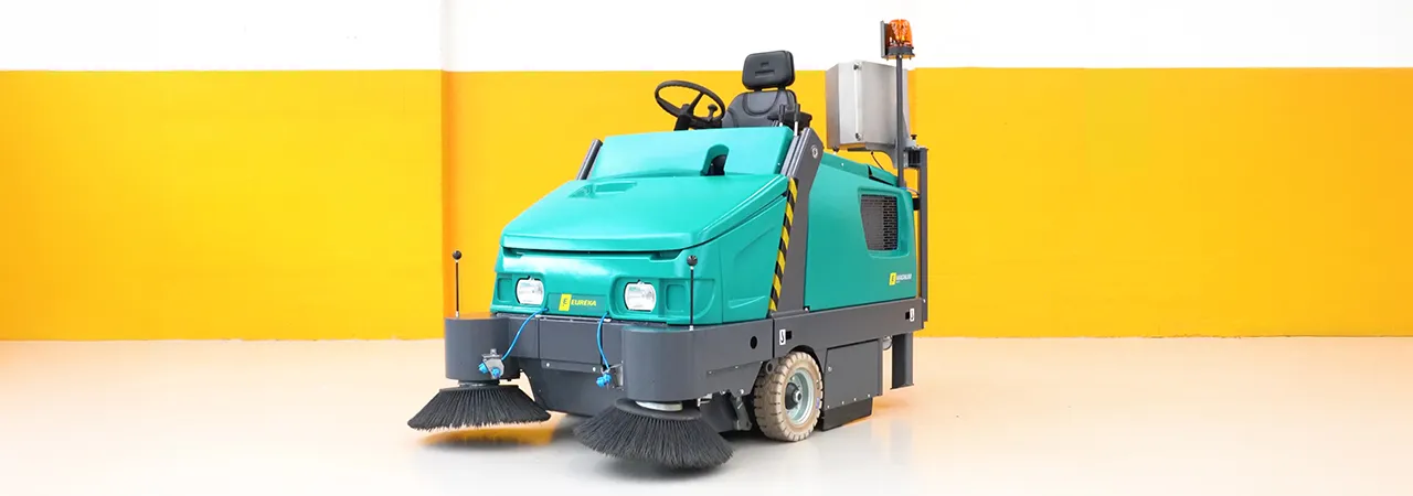 Dust-Suppressing Spray Nozzle System for Eureka Magnum Sweeper | Eureka Sweepers